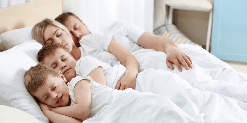4 Reasons Why a Good Sleep Routine Is Important for the Whole Family ...